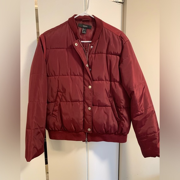 Forever 21 | Jackets & Coats | Maroon Puffer Jacket | Poshmark